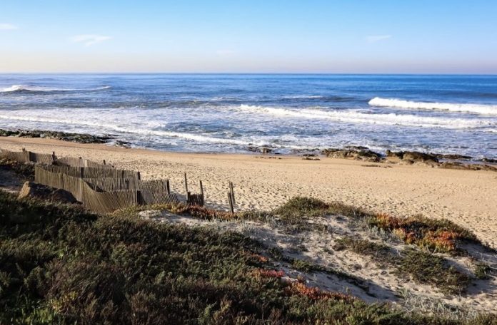 9 Best Beaches near Porto - Portugal.com