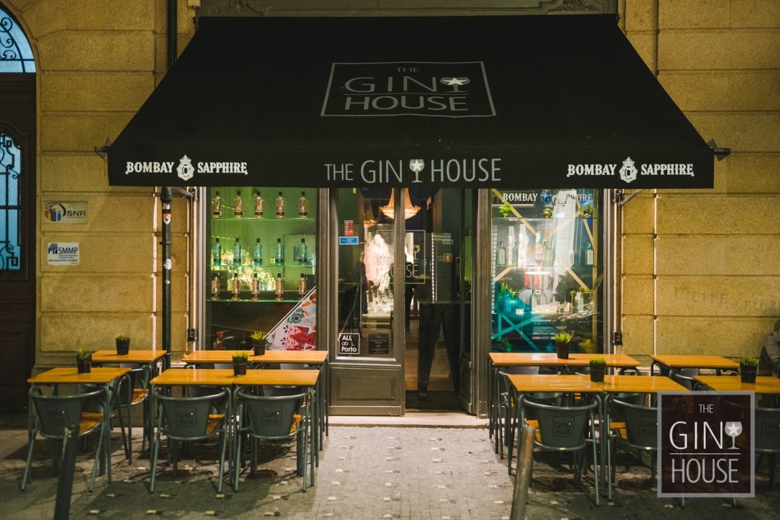 9 Best Bars in Porto - Portugal.com