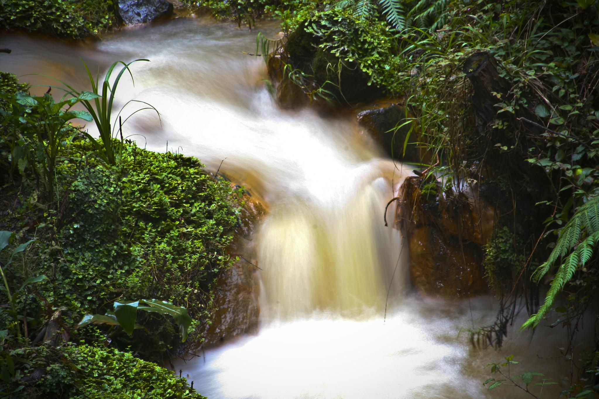 5 Incredible Waterfalls in Portugal - Portugal.com