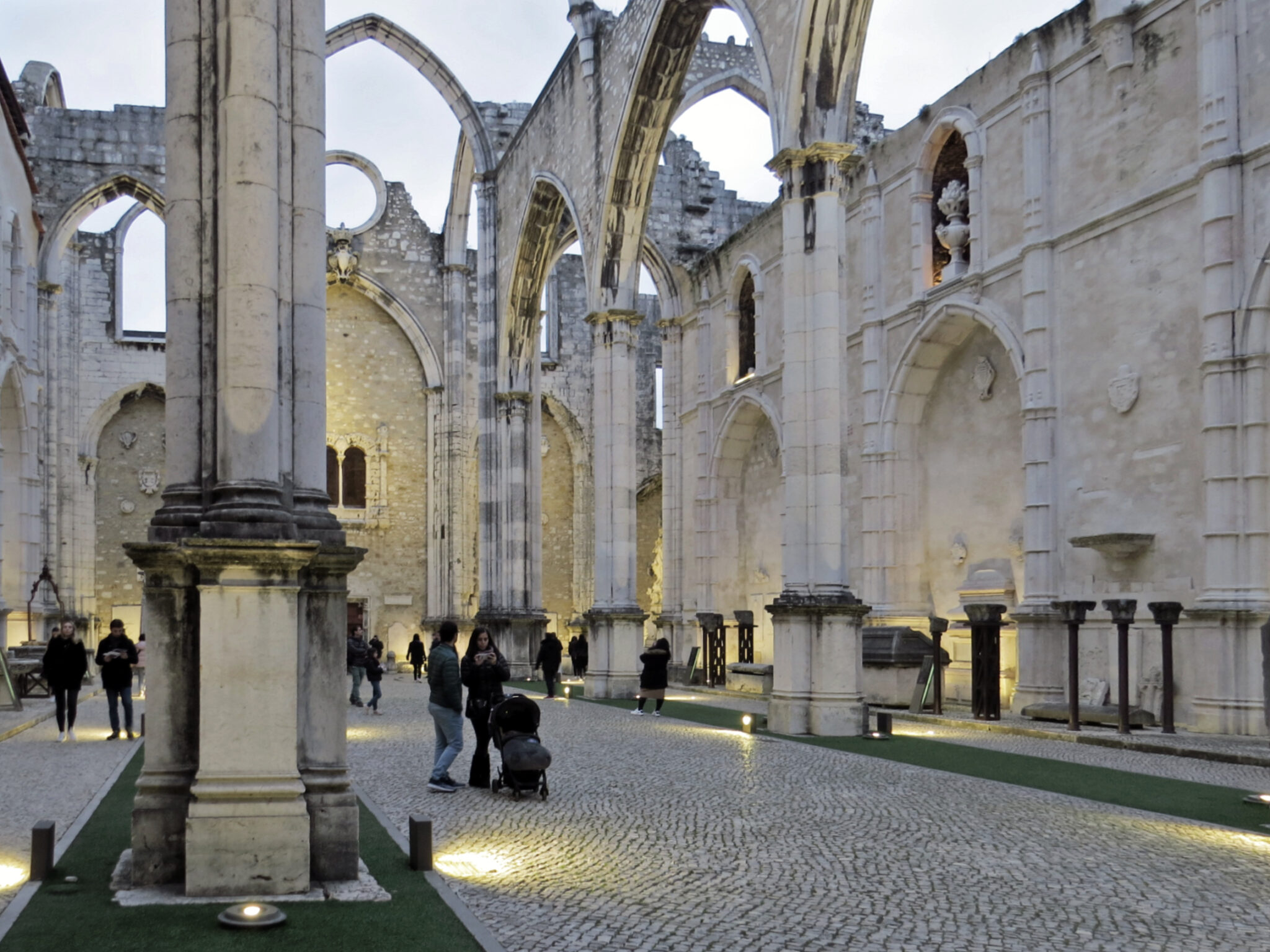 Carmo Convent, Lisbon - Portugal.com