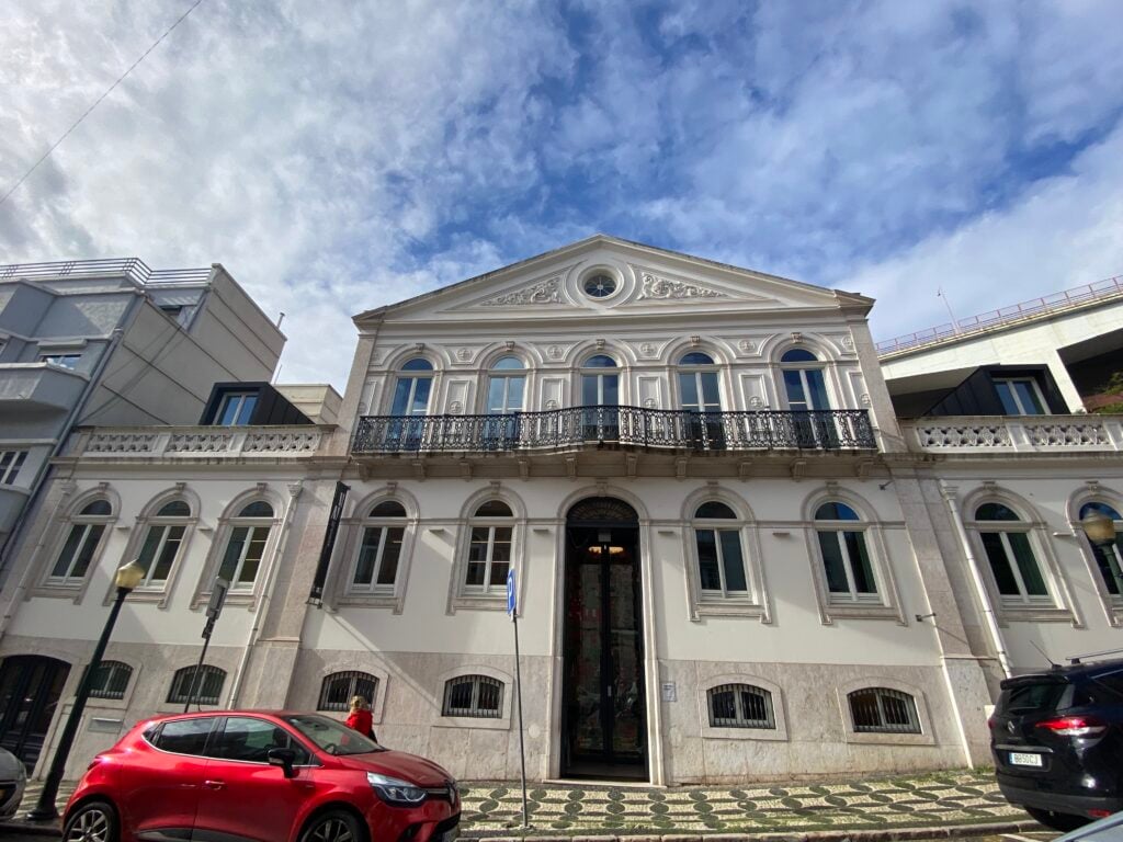 The 7 Best Libraries in Lisbon to Study and Get Your Work Done ...