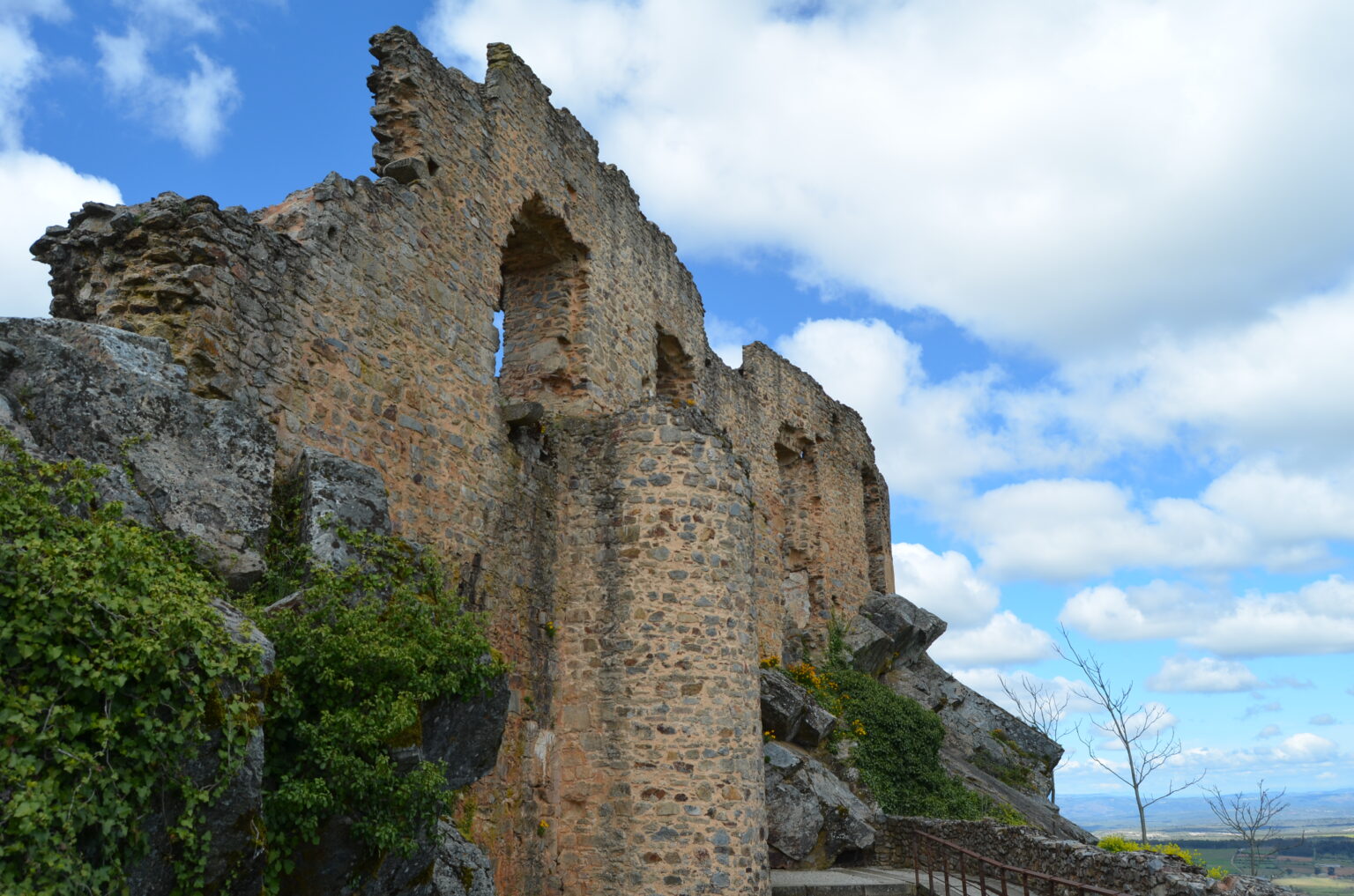 The Great Border Castles Road Trip - Portugal.com