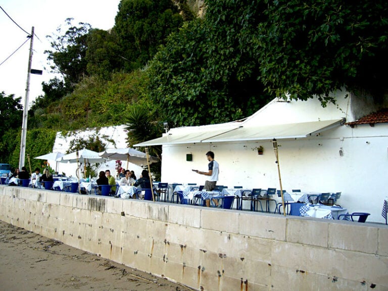 Cacilhas - A Great Lisbon Day Trip - Portugal.com