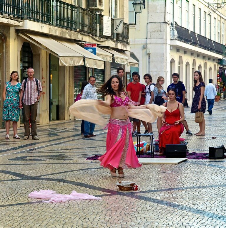 A Dancer’s Guide to Lisbon, Portugal: Kizomba, Bachata, Salsa, Swing Dance, and More! - Portugal.com