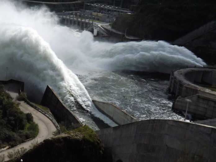 The Alqueva Dam - An Oasis in the Alentejo - Portugal.com