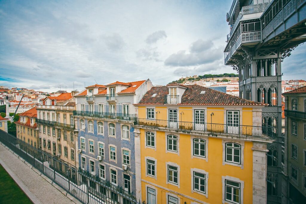 26 Customs That You Need to Know Before Moving to Portugal - Portugal.com