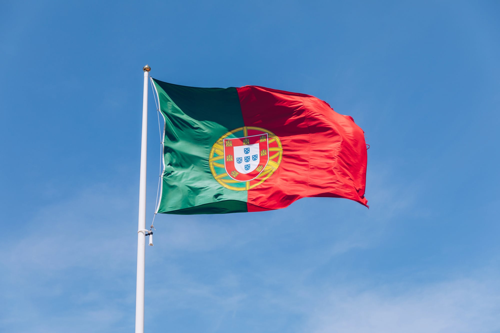 26 Customs That You Need to Know Before Moving to Portugal - Portugal.com