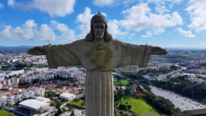 Which Came First: Christ the Redeemer in Rio or Christ the King in ...