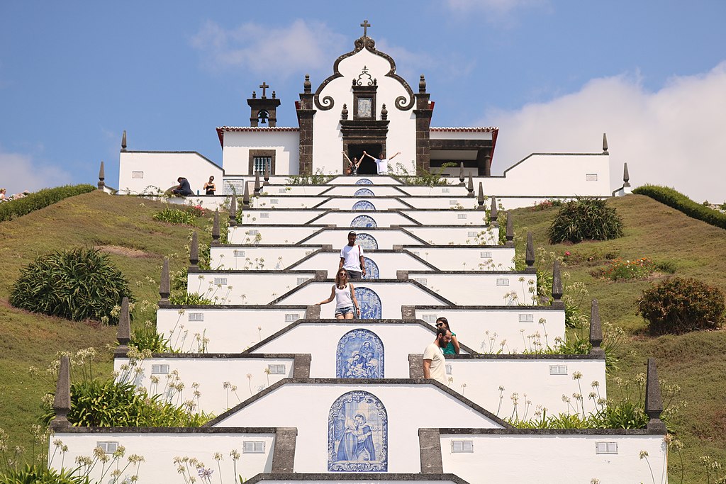 Ermida de Nossa Senhora da Paz, São Miguel, Azores - Portugal.com